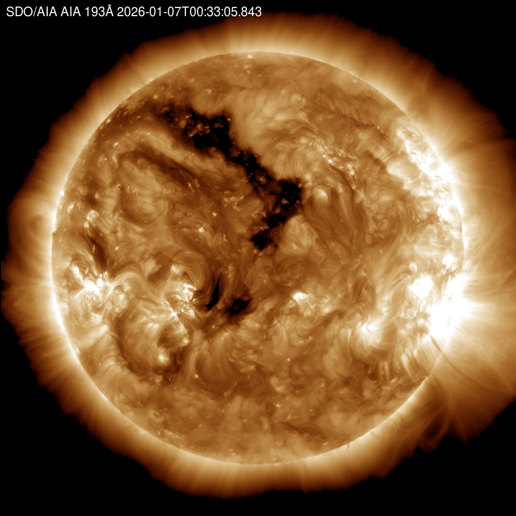 Fori coronali - mercoledì, 7 gennaio AM | SpaceWeatherLive.com